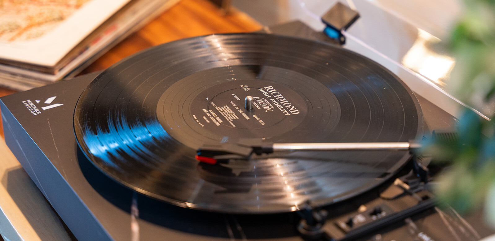 Wolfe's Moab | Hotels in Moab, Utah near Wolfe's Ranch